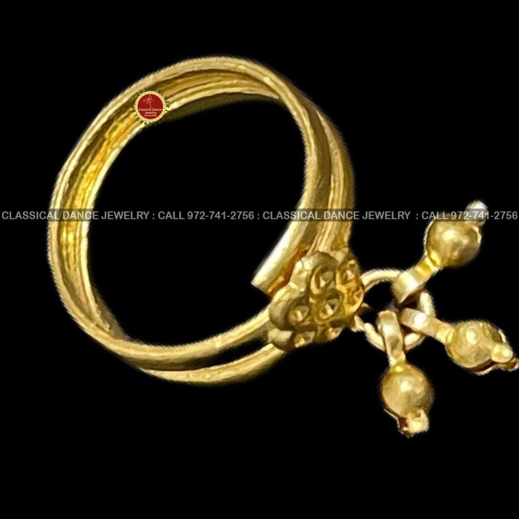 Gold Toe Rings Mattelu Bichhiya Indian Jewelry | Traditional panchaloh ...