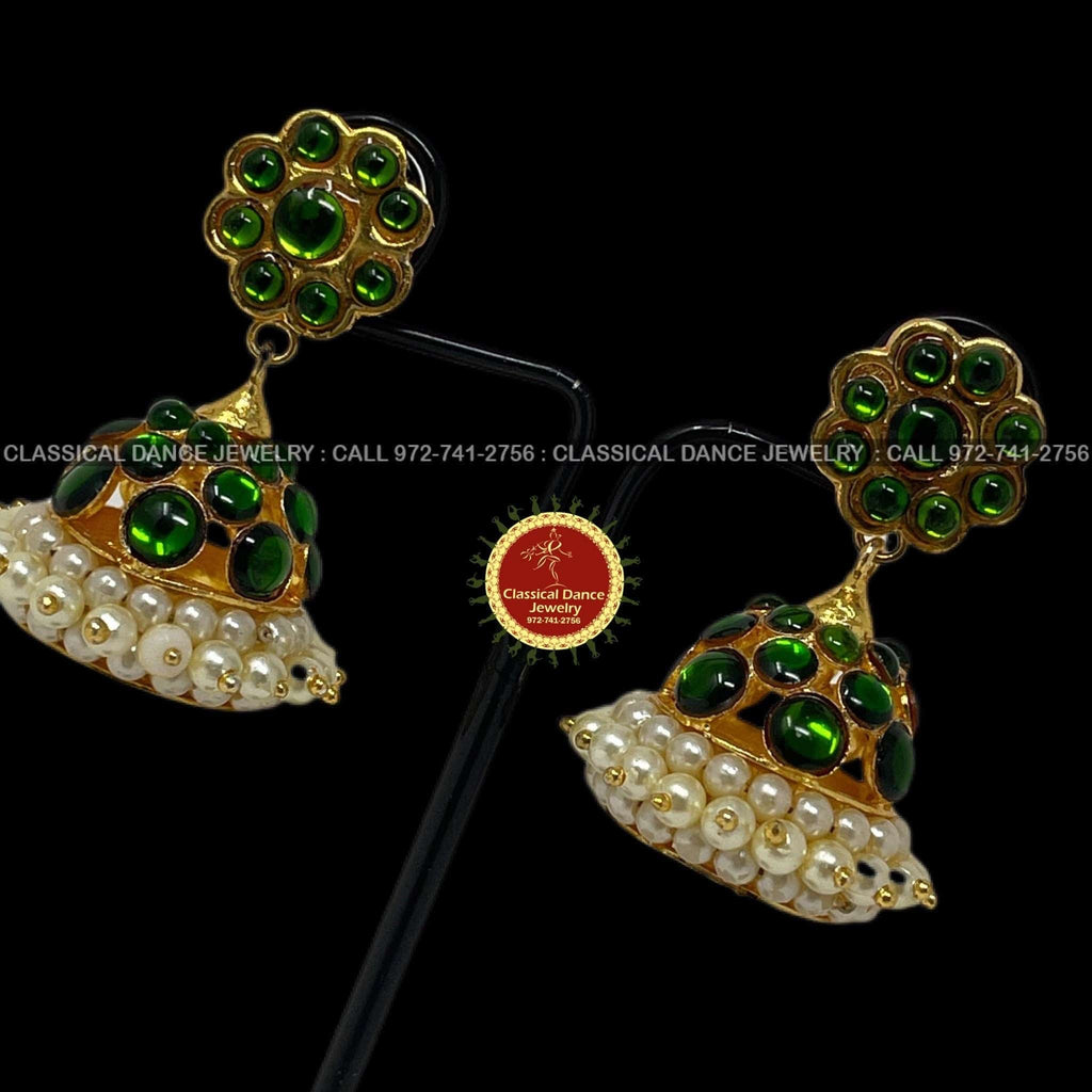 Traditional Simple Green Addiga necklace Pearls Temple Indian Jewelry ...